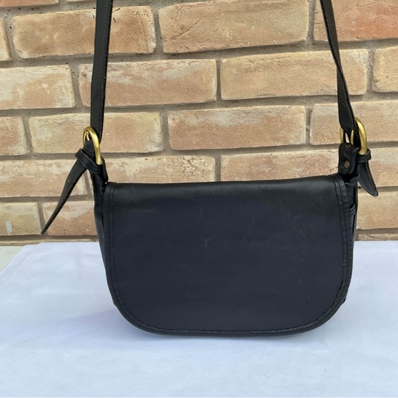 Coach | Bags | Vintage Coach Patricia Legacy 995 Leathersaddle Bag ...